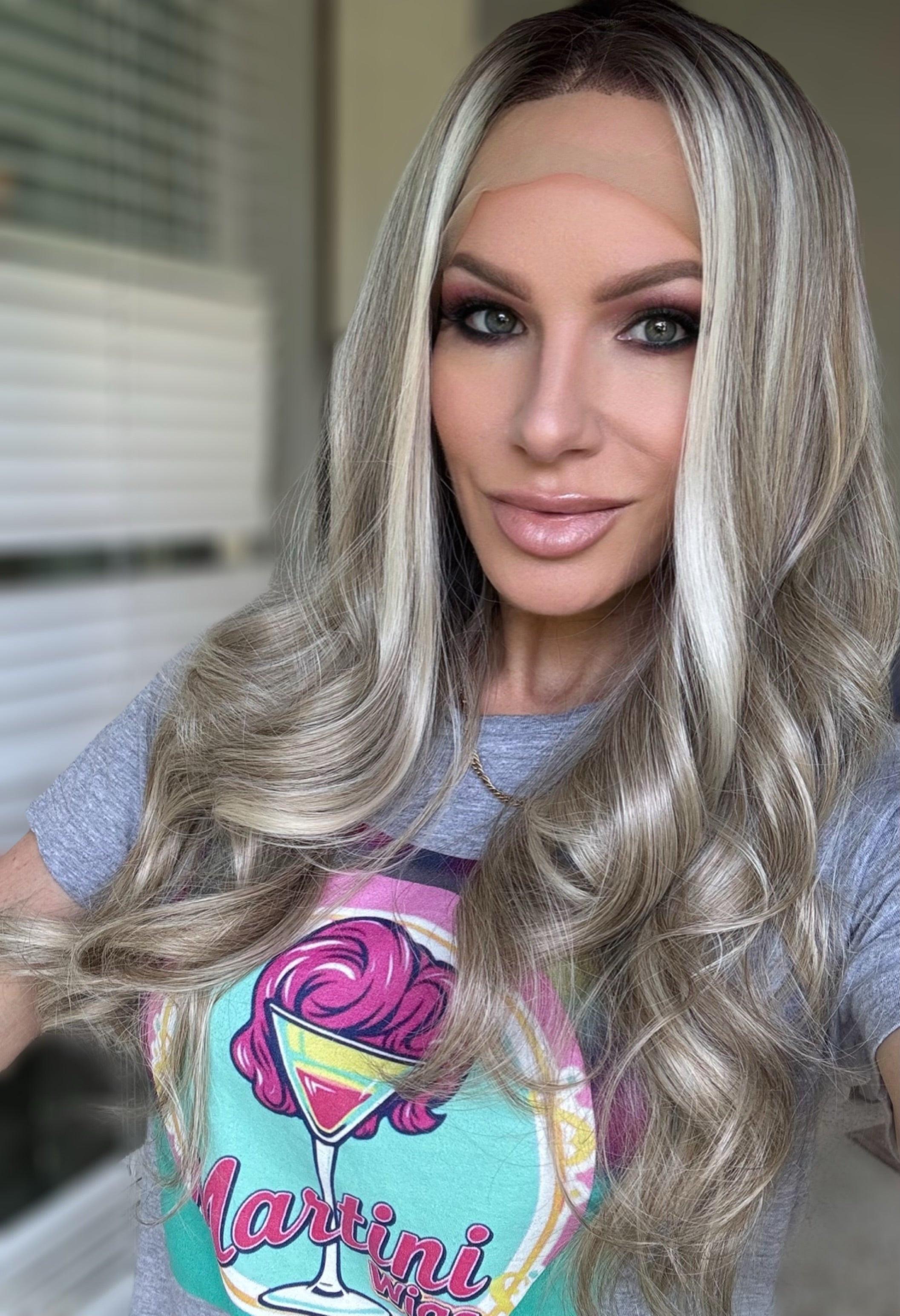 Tyler- Ash Blonde – Martini Wigs
